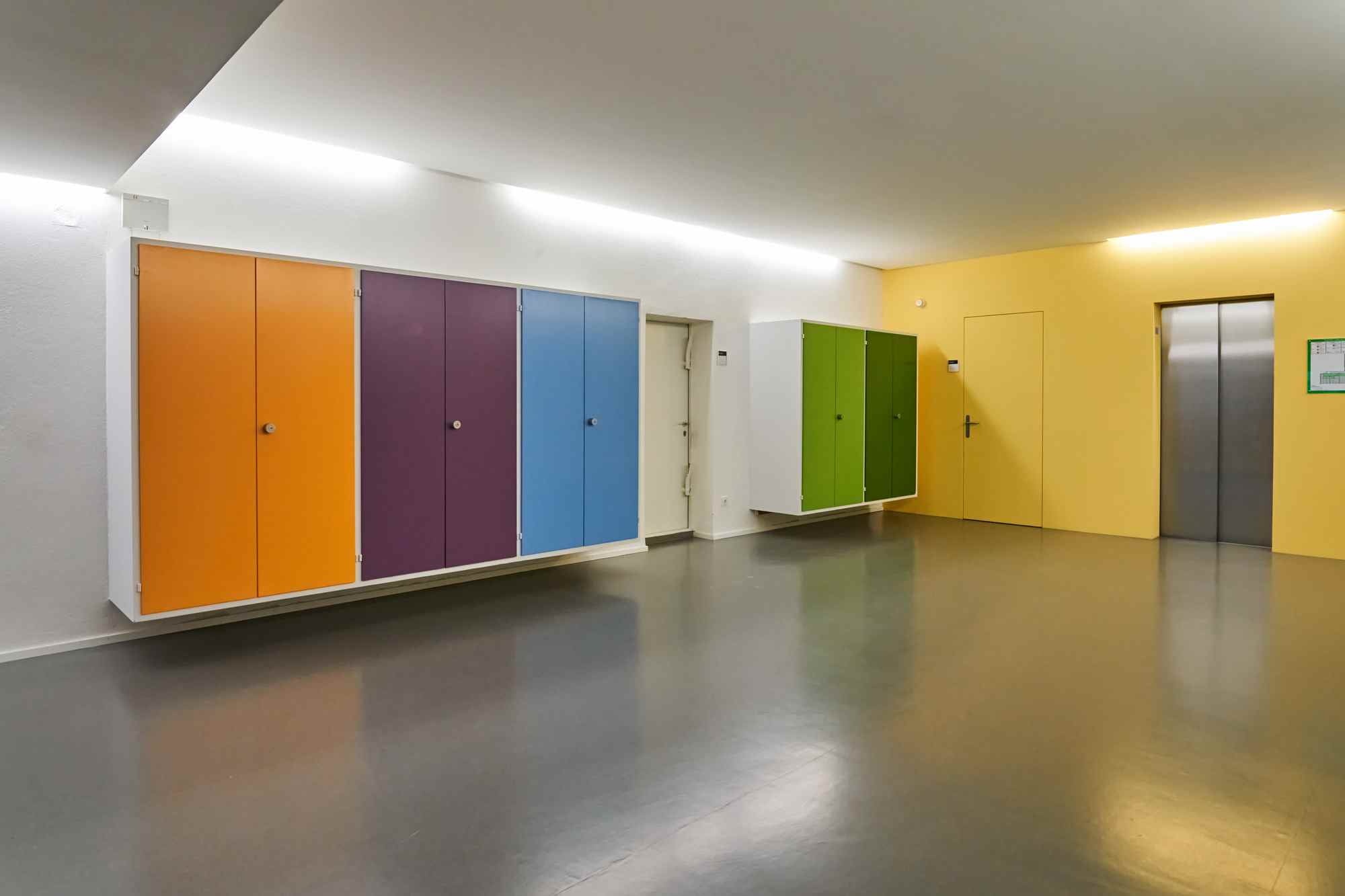 Farbkonzept Schulraum | E+P Architekten AG FH SIA