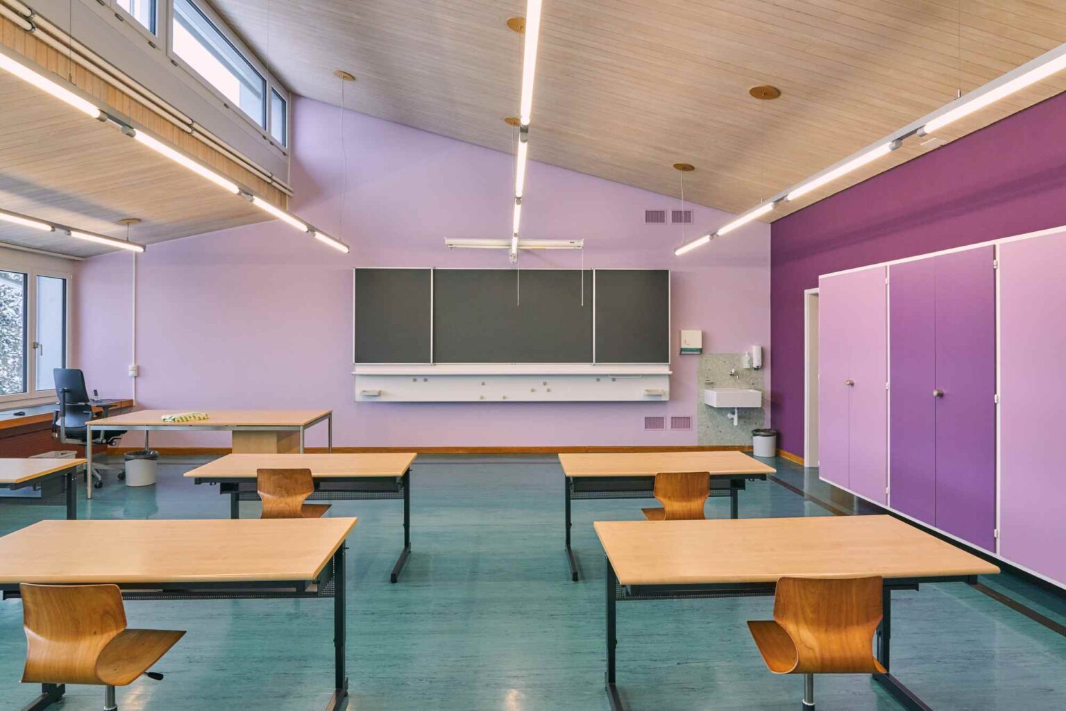 Farbkonzept Schulraum | E+P Architekten AG FH SIA